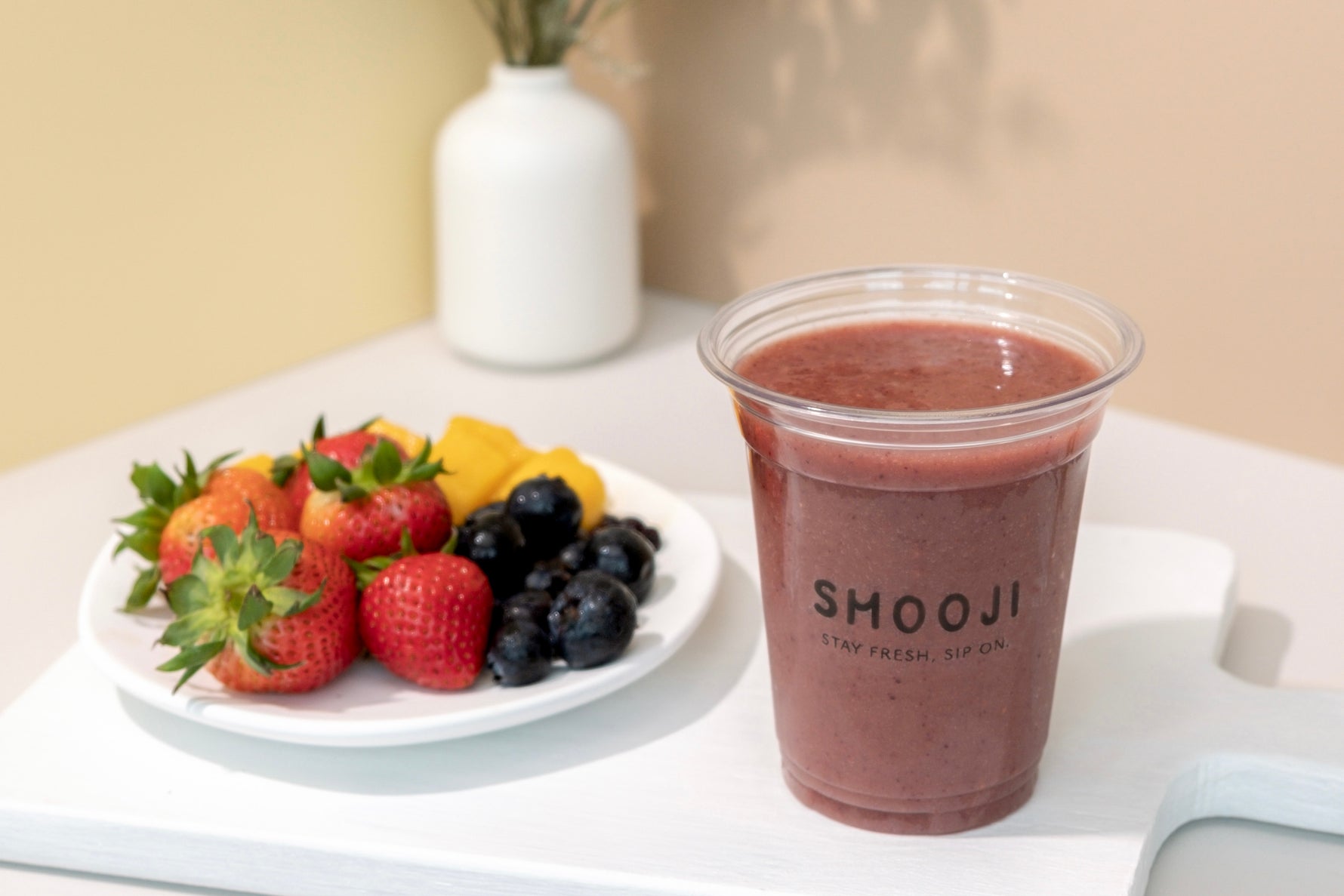 Smooji - Hong Kong First Auto Clean Smoothie Maker 香港首部自動清洗果昔機
