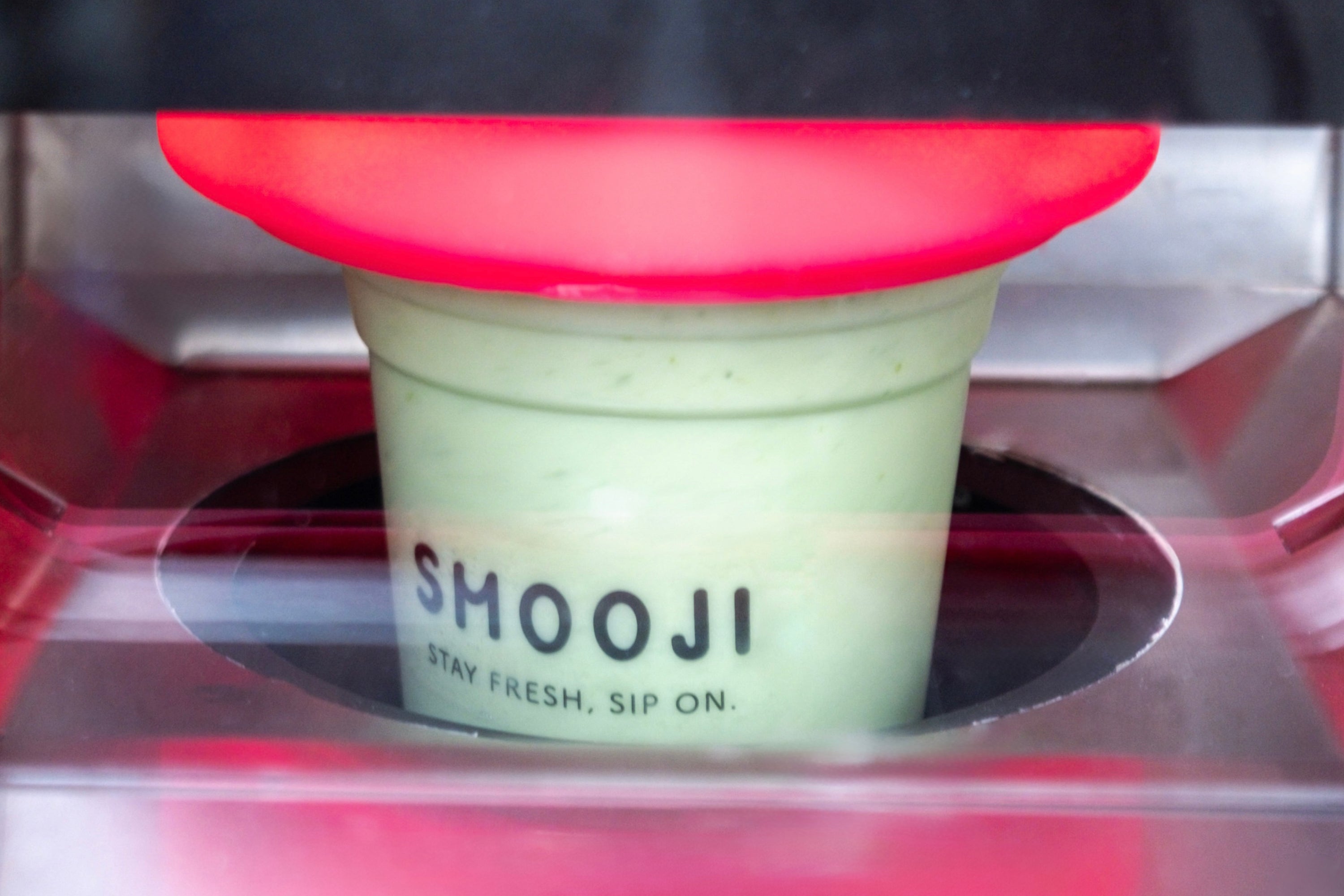 Smooji - Hong Kong First Auto Clean Smoothie Maker 香港首部自動清洗果昔機