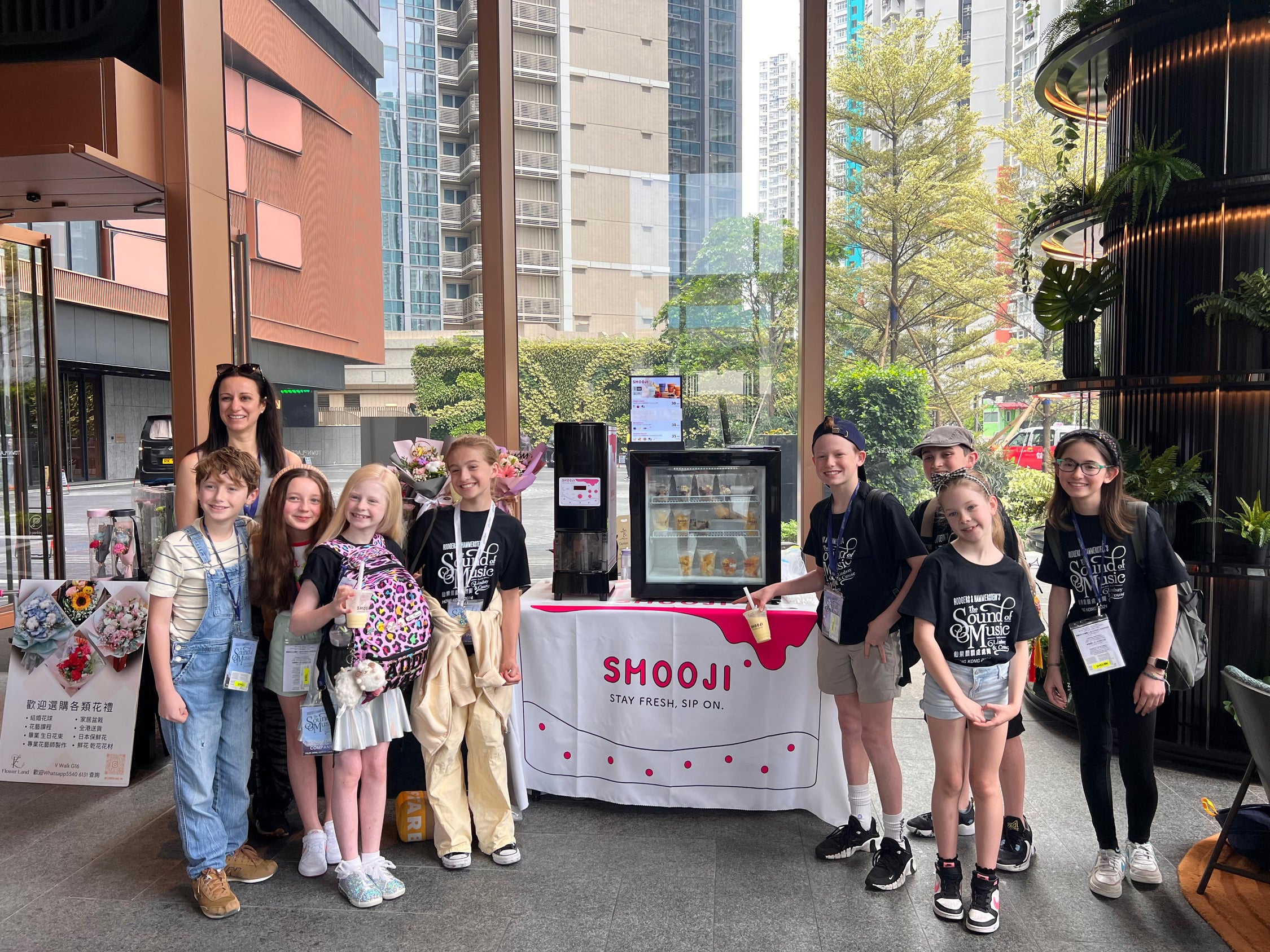 Smooji - Hong Kong First Auto Clean Smoothie Maker 香港首部自動清洗果昔機